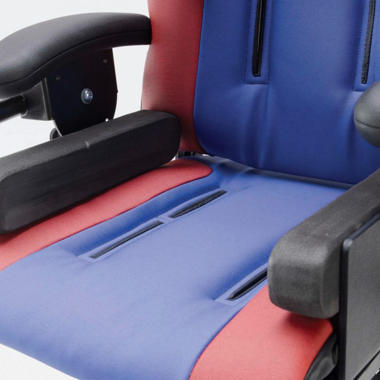 Samba chair - tilt in space, high low and various postural settings